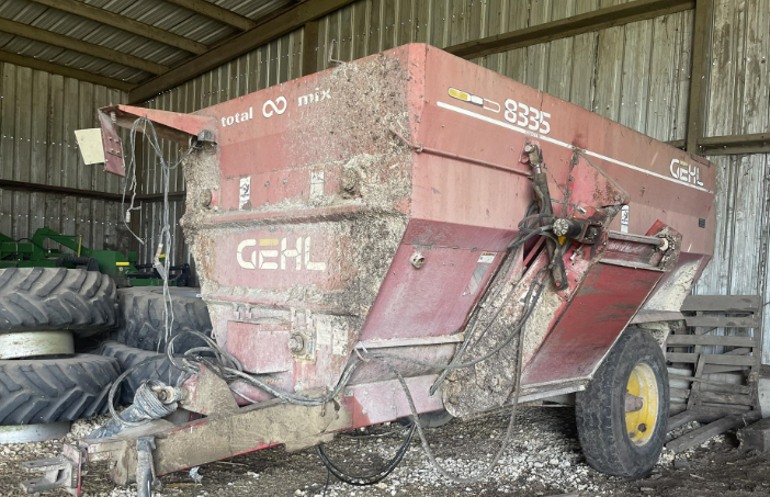SOLD - Gehl 8335 Lot No. 0be818af-23f1-11ed-8bec-0246304ce823 Hay and ...