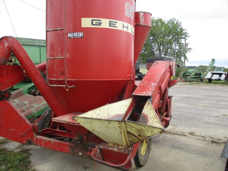 Gehl 95 Hay and Forage Grinders/Mixers for Sale | Tractor Zoom
