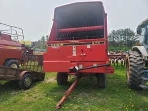 SOLD - Gehl 970 chopper box Harvesting | Tractor Zoom