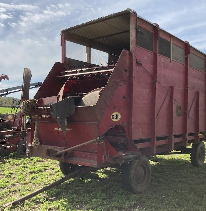 SOLD - Gehl BU83 Harvesting | Tractor Zoom