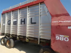 Gehl BU980 Harvesting For Sale | Tractor Zoom