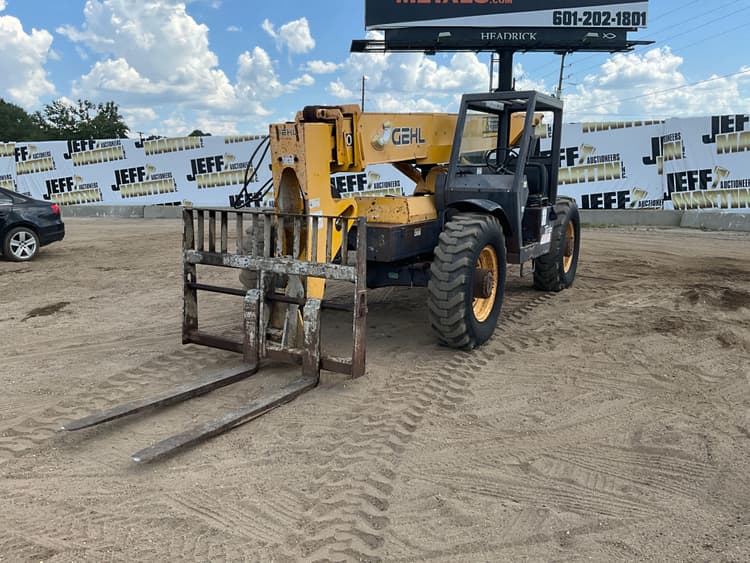 SOLD - Gehl RS8 Construction Telehandlers | Tractor Zoom