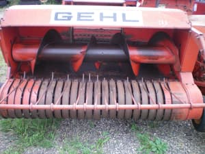 SOLD - Gehl HA1000 Stock No. 14071 Harvesting with 6 ft | Tractor Zoom