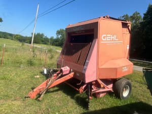 SOLD - Gehl 2880 Lot No. 9 Hay and Forage with --- Bales | Tractor Zoom