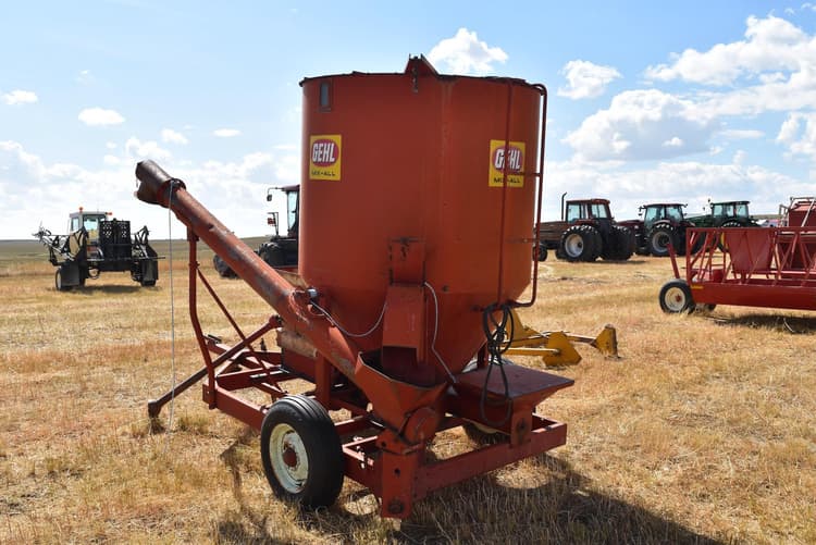 Gehl Mix-All Hay and Forage Grinders/Mixers for Sale | Tractor Zoom