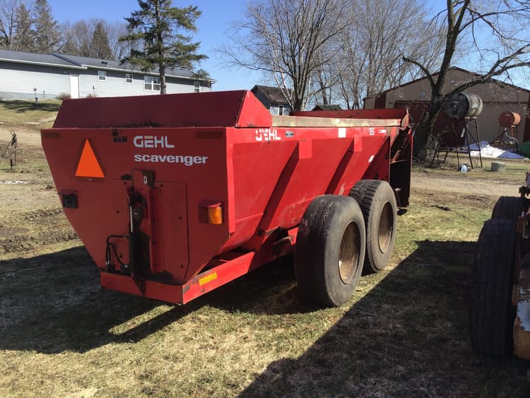 Gehl MS1315 Manure Handling Manure Spreaders - Dry for Sale | Tractor Zoom