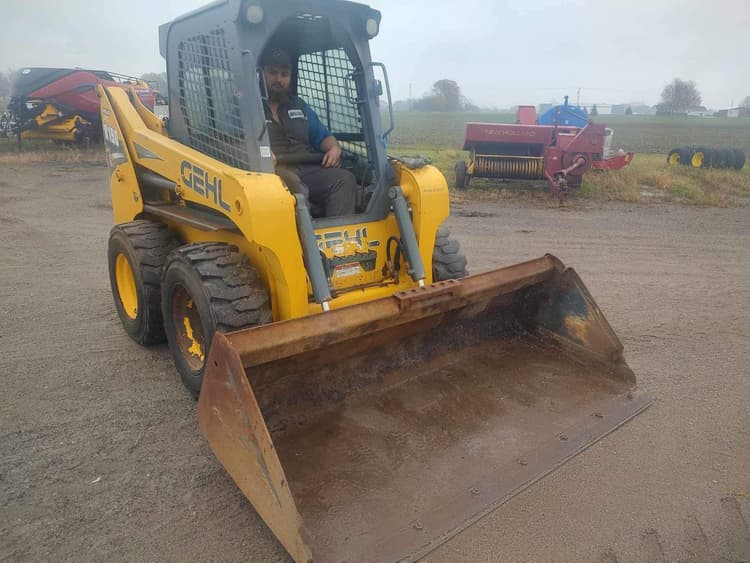 SOLD - Gehl R190 Construction Skid Steers | Tractor Zoom
