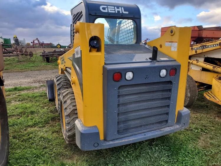 Gehl R220 Construction Skid Steers for Sale | Tractor Zoom