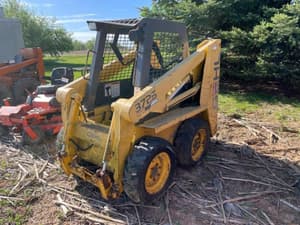 SOLD - Gehl 3725 Lot No. 108 Construction with 2,208 Hrs | Tractor Zoom