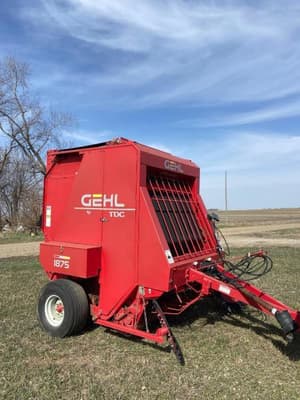 SOLD - Gehl 1875 TDC Lot No. 16 Hay and Forage with --- Bales | Tractor ...