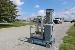 SOLD - 2016 Genie GR-20 Lot No. 3503 Construction with --- Hrs ...