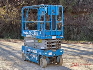 SOLD - Genie GS-1930 Lot No. 5560 Construction with 628 Hrs | Tractor Zoom
