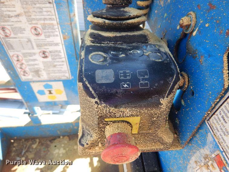 Genie GS-2032 Construction Aerial Lifts for Sale | Tractor Zoom