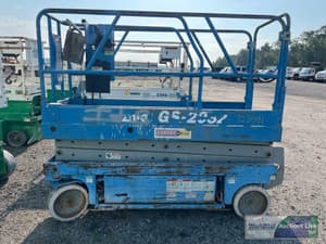 SOLD - Genie GS-2032 Construction with --- Hrs | Tractor Zoom