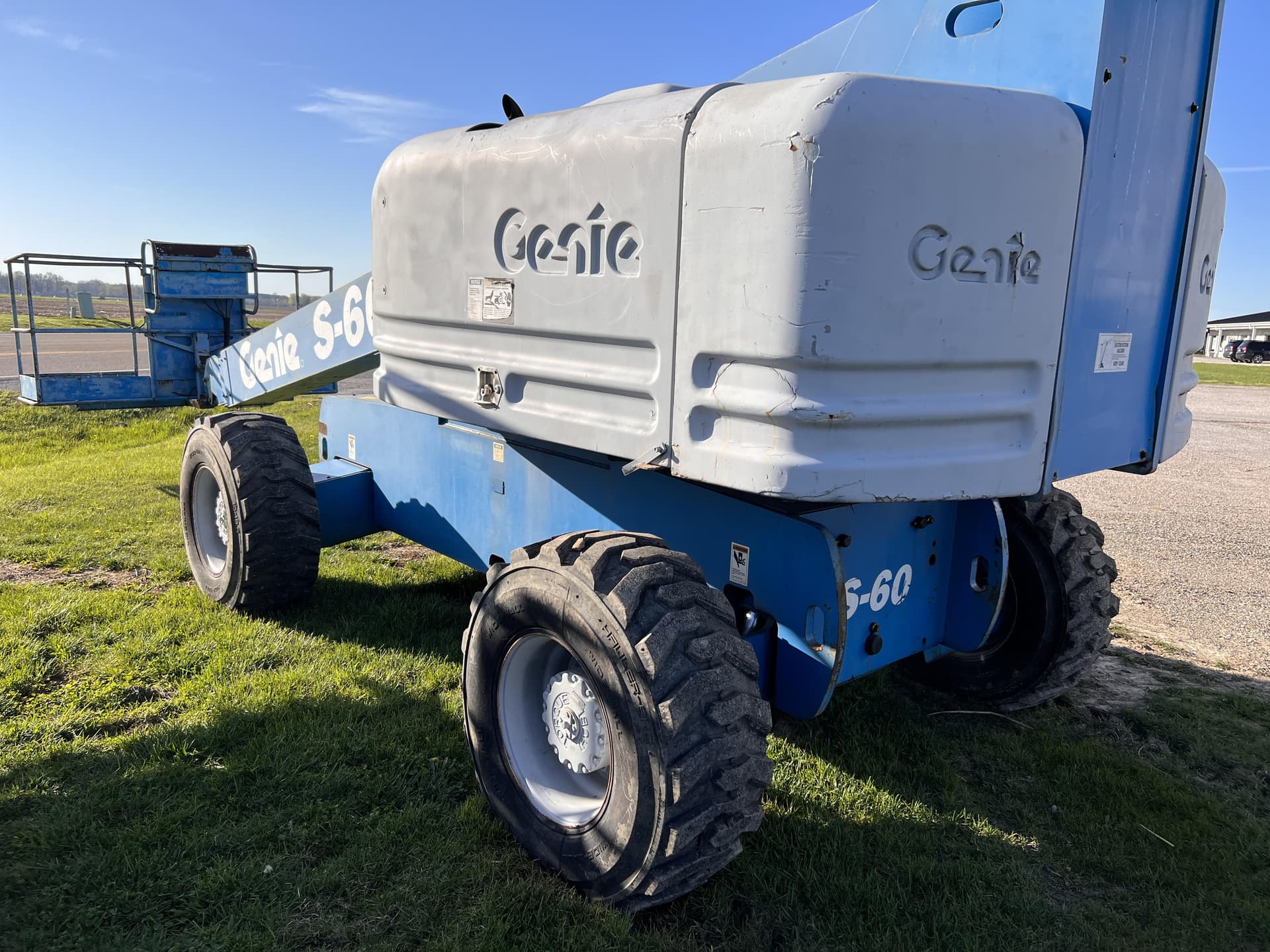 Genie S-60 Construction Aerial Lifts for Sale | Tractor Zoom