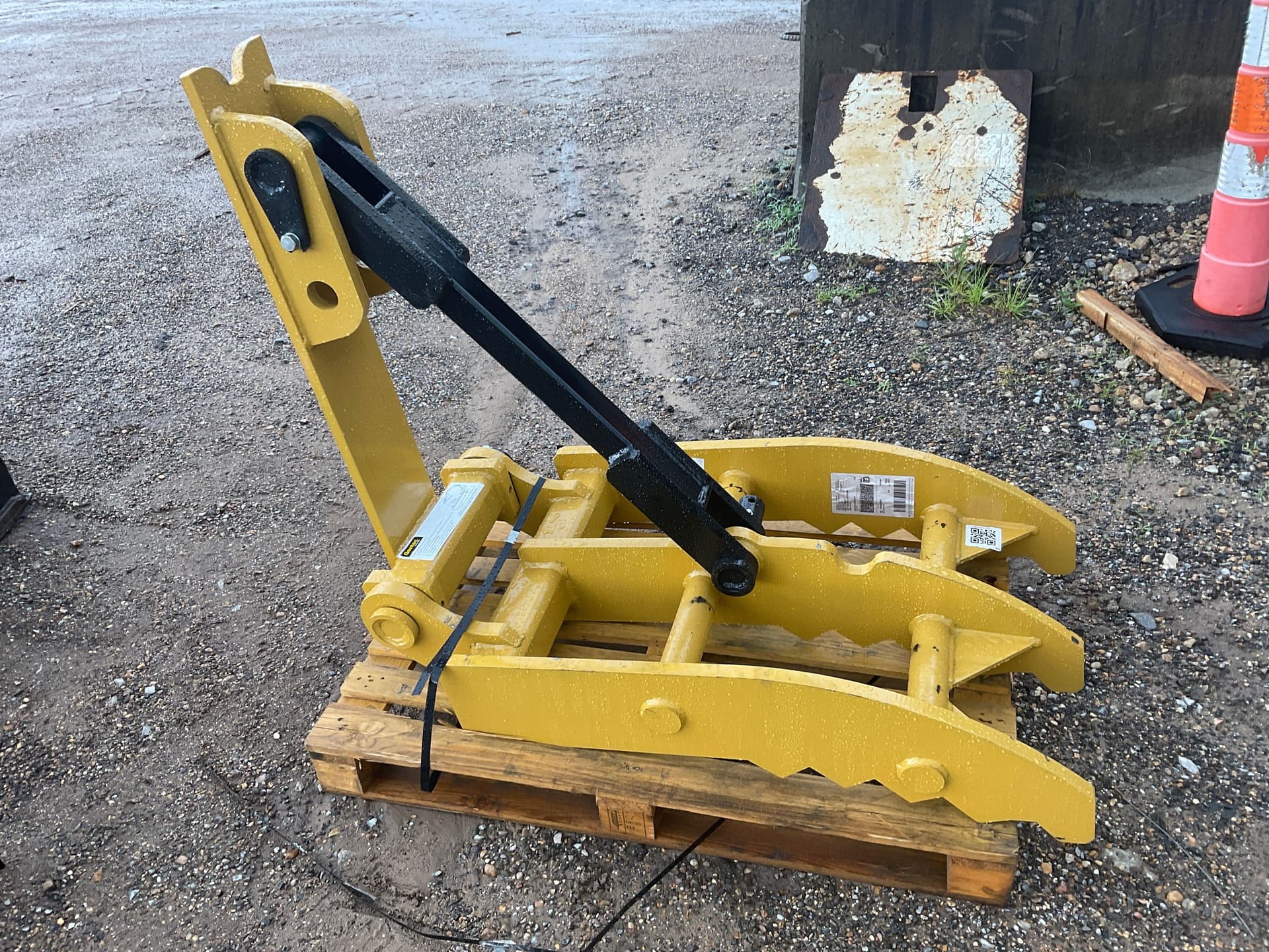 Gentec MT2650 Construction Attachments for Sale | Tractor Zoom