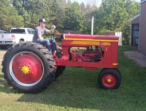 SOLD - Gibson I Tractors with 9,999 Hrs | Tractor Zoom
