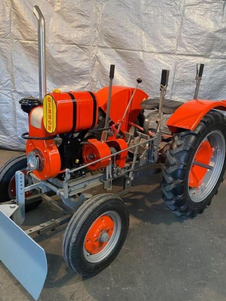 Tractor Zoom - Gibson D