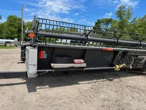 SOLD - Gleaner 30' flex head, Crary air bar, 3" cut, F/A, poly finger ...