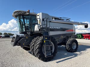 SOLD - Gleaner A86 Lot No. 1005 Combines with 2,670 Hrs | Tractor Zoom