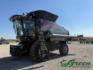SOLD - Gleaner S78 Lot No. 56 Combines with 2,111 Hrs | Tractor Zoom