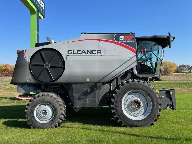 2022 Gleaner S97 Combines Class 7 for Sale | Tractor Zoom