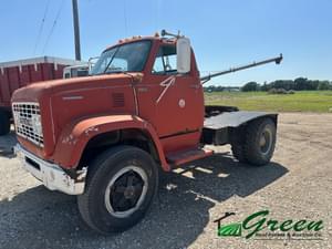 SOLD - GMC 9500 Lot No. 428 Other Equipment with --- mi | Tractor Zoom