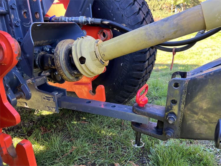 Goossen Industries Versa-Vac Other Equipment Turf for Sale | Tractor Zoom