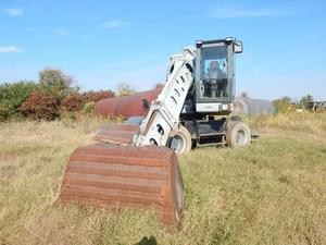 SOLD - Gradall Xl3300 Tire Excavator, Ac, Joy Sticks, Outriggers ...