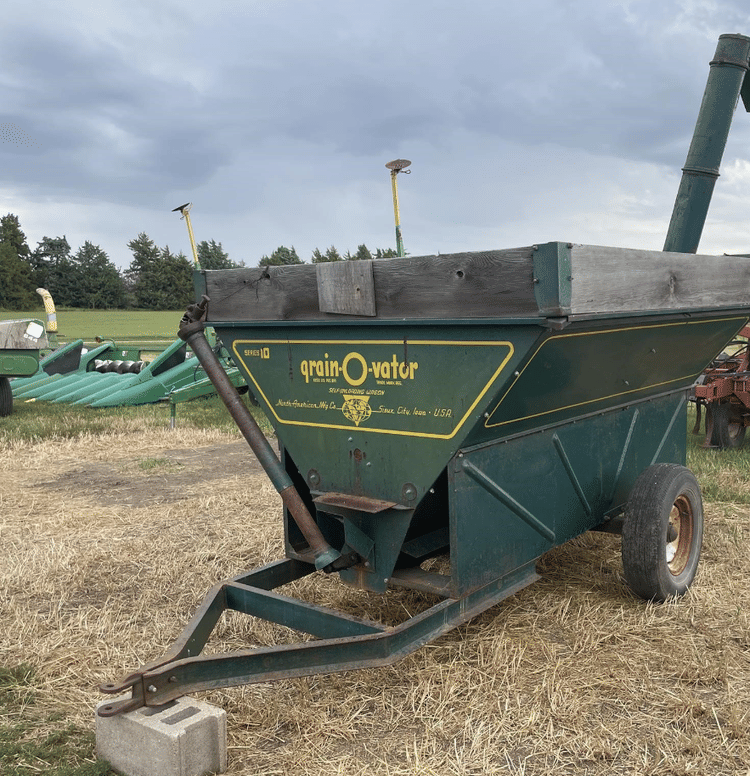Grain-O-Vator Series 10 Hay and Forage Grinders/Mixers for Sale ...