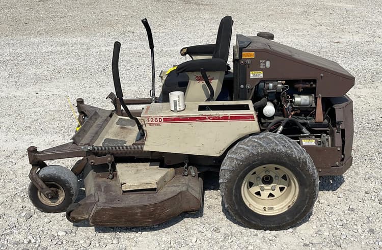 Grasshopper 428D Other Equipment Turf for Sale | Tractor Zoom
