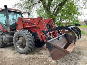 SOLD - Great Bend 870 loader w/ Grapple Bucket Other Equipment ...