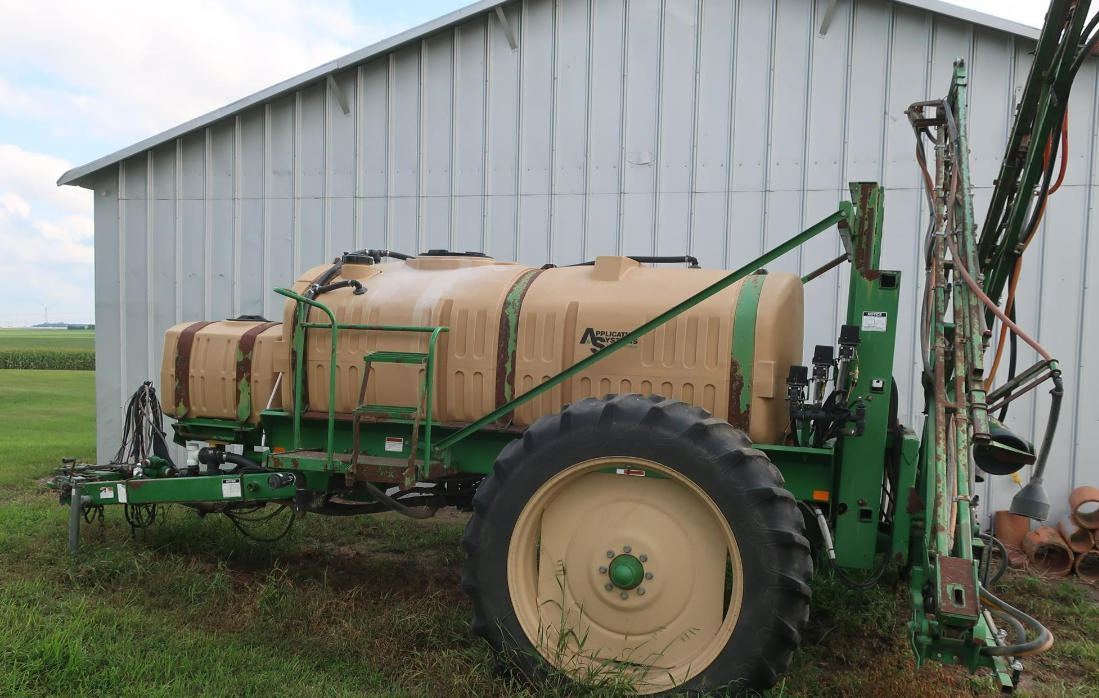SOLD - Great Plains AS1000 Chemical Applicators Sprayers - Pull Type ...