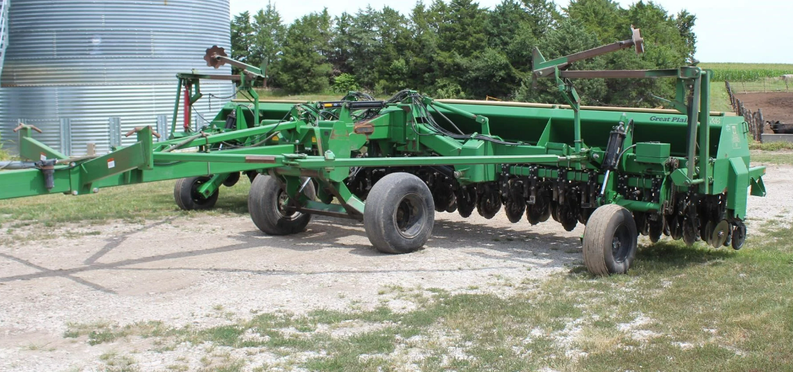 SOLD - Great Plains Solid Stand 30 Lot No. 2ee6606a-1431-11ed-9544 ...