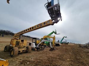 SOLD - Grove AMZ66 Construction with 5,380 Hrs | Tractor Zoom