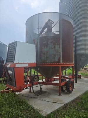 SOLD - GT 580 Lot No. 16 Harvesting | Tractor Zoom