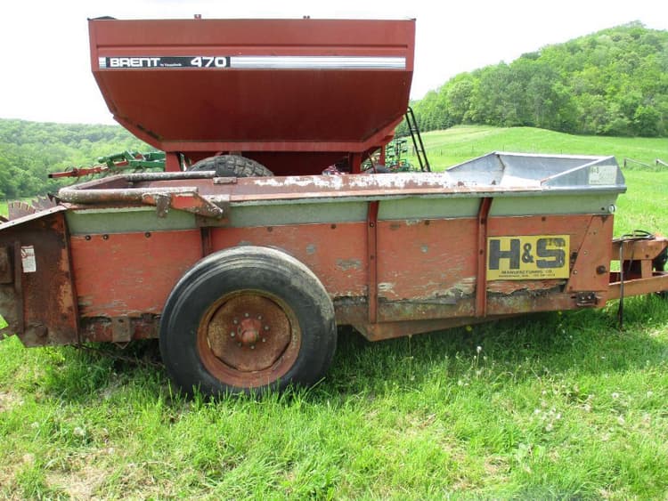 H&S 235 Manure Handling Manure Spreaders - Dry for Sale | Tractor Zoom