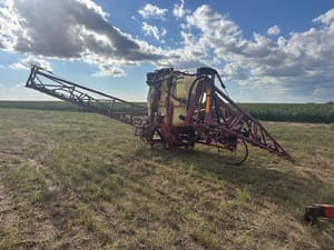 SOLD - Hardi Mega 350 Lot No. 34 Chemical Applicators | Tractor Zoom