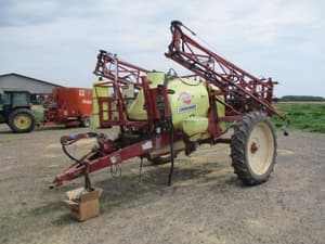 SOLD - Hardi Commander Sprayer Chemical Applicators with 750 Gal ...