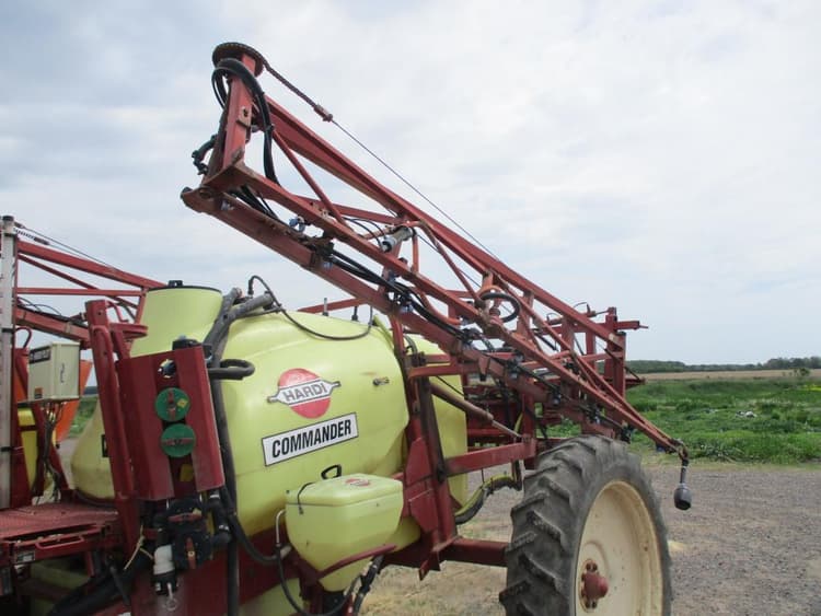Hardi Commander Chemical Applicators Sprayers - Pull Type for Sale ...