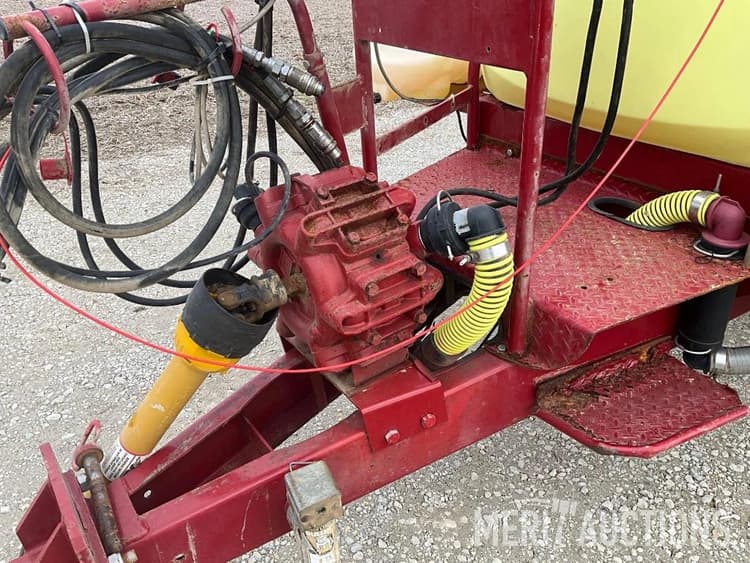 Hardi Ranger 2000 Chemical Applicators Sprayers - Pull Type for Sale ...