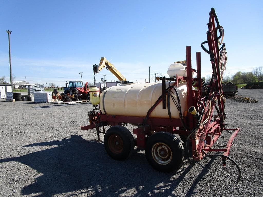 Hardi TR500 Chemical Applicators Sprayers - Pull Type for Sale ...