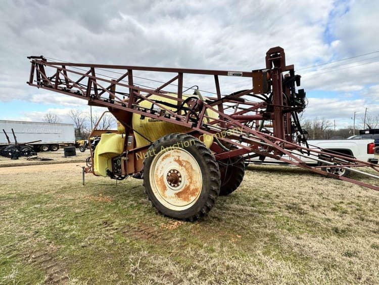 Hardy NP1100 Chemical Applicators Sprayers - Pull Type for Sale ...