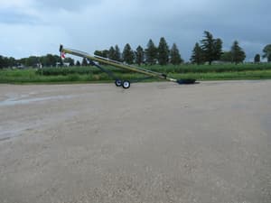 SOLD - Harvest International T832 Lot No. 197 Harvesting with --- Ft ...