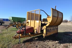 SOLD - Haybuster 2640 Lot No. 7577 Hay and Forage | Tractor Zoom