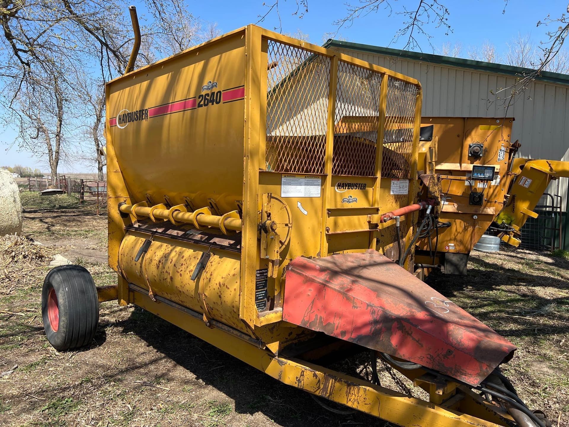 Haybuster 2640 Hay and Forage Bale Processors for Sale | Tractor Zoom
