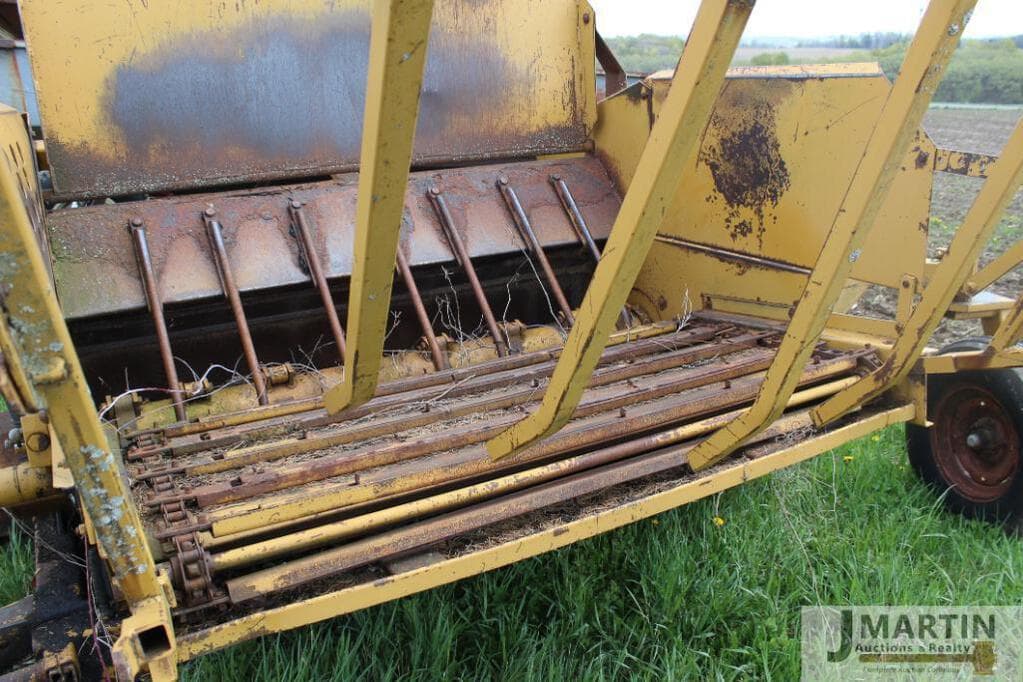Haybuster 256 Hay and Forage Bale Processors for Sale | Tractor Zoom