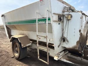 Henke Kwickmixer 2300 Lot No. 34 Hay and Forage For Sale | Tractor Zoom