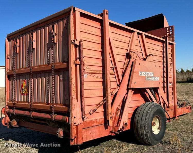 Hesston 30A Hay and Forage Bale Accumulators/Movers for Sale | Tractor Zoom