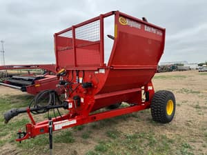 SOLD - Highline CFR650 Lot No. 2102 Hay and Forage | Tractor Zoom